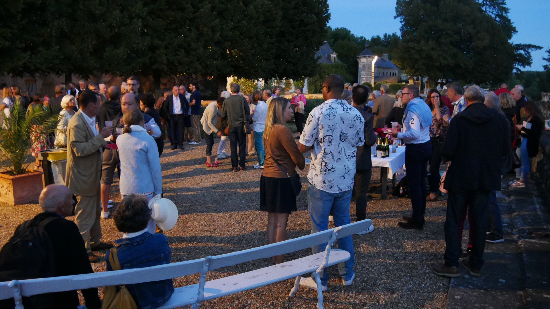Dernier apéritif au Château de la Roche-Racan - Gâtine Racan
